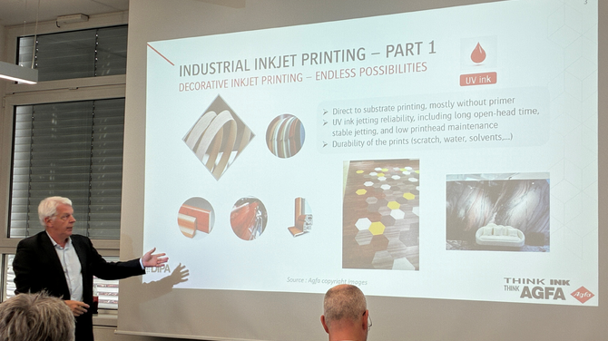 Feuer & Flamme für den Digitaldruck: ADLER bei